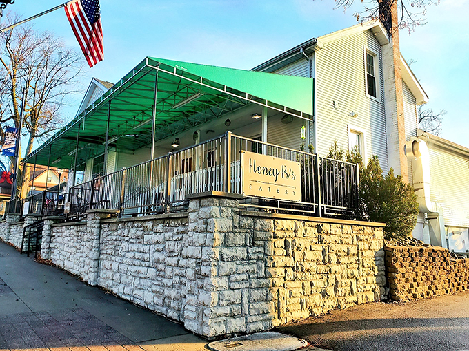 honey b's eatery 1