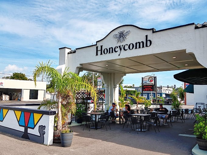 honeycomb bread bakers 1