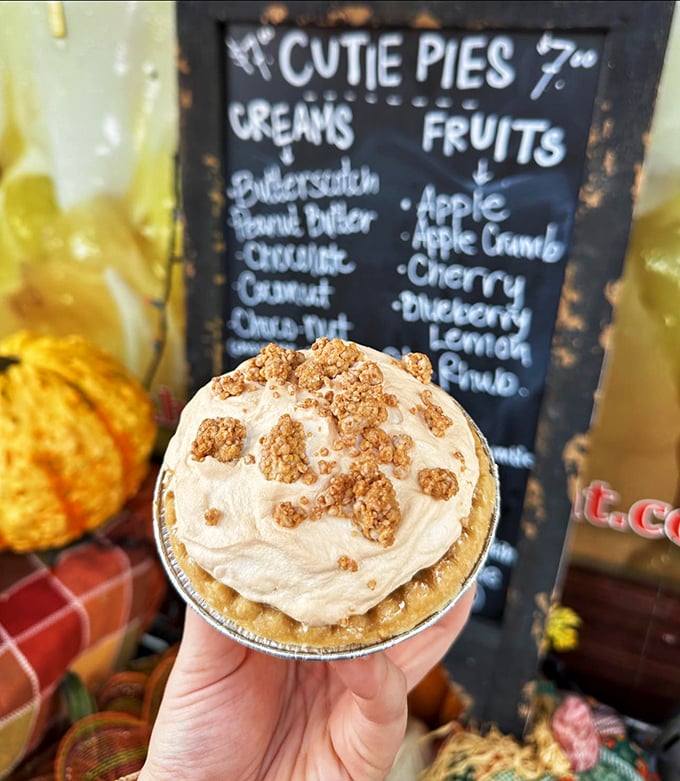 hyde's restaurant, inc. 3