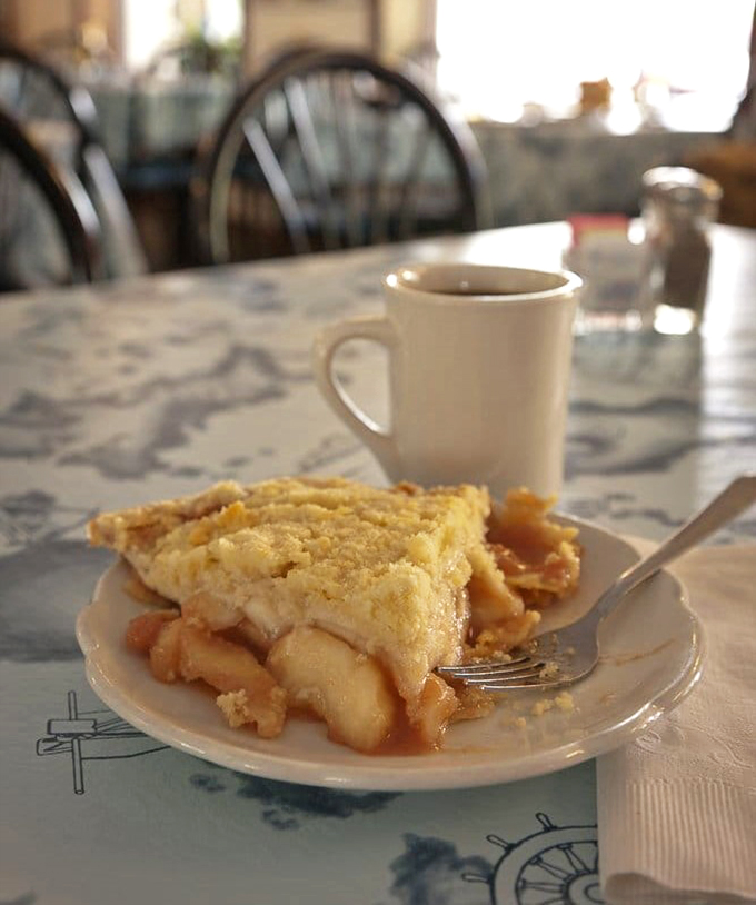 illinois riverdock restaurant 4