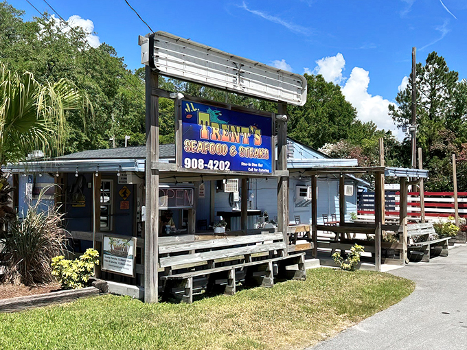 j.l. trent&rsquo;s seafood & grill 1