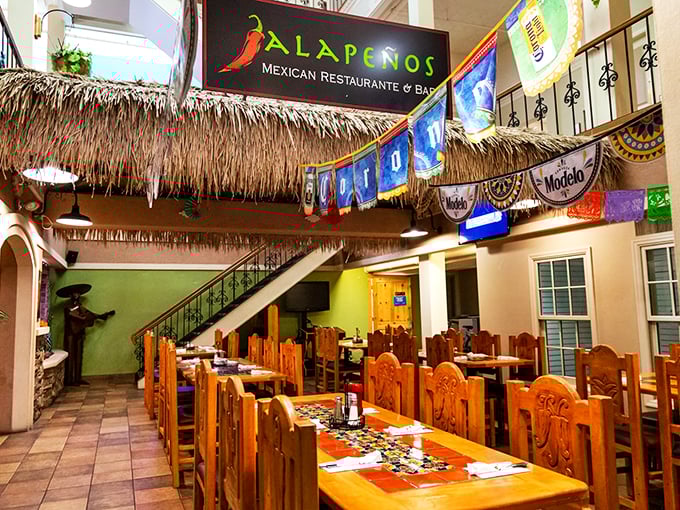 jalape&ntilde;o's mexican restaurante & bar 2