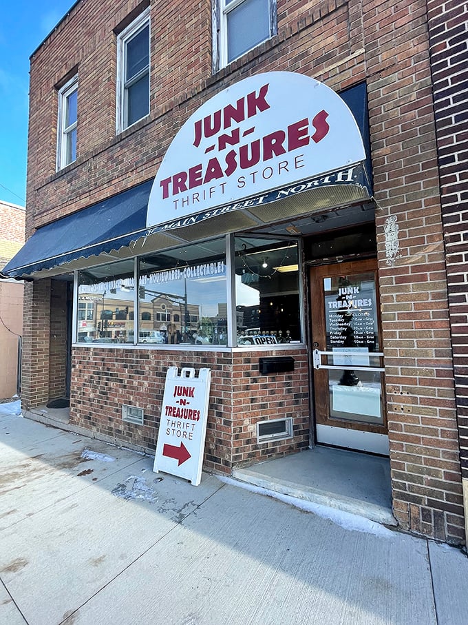 junk n treasures 7