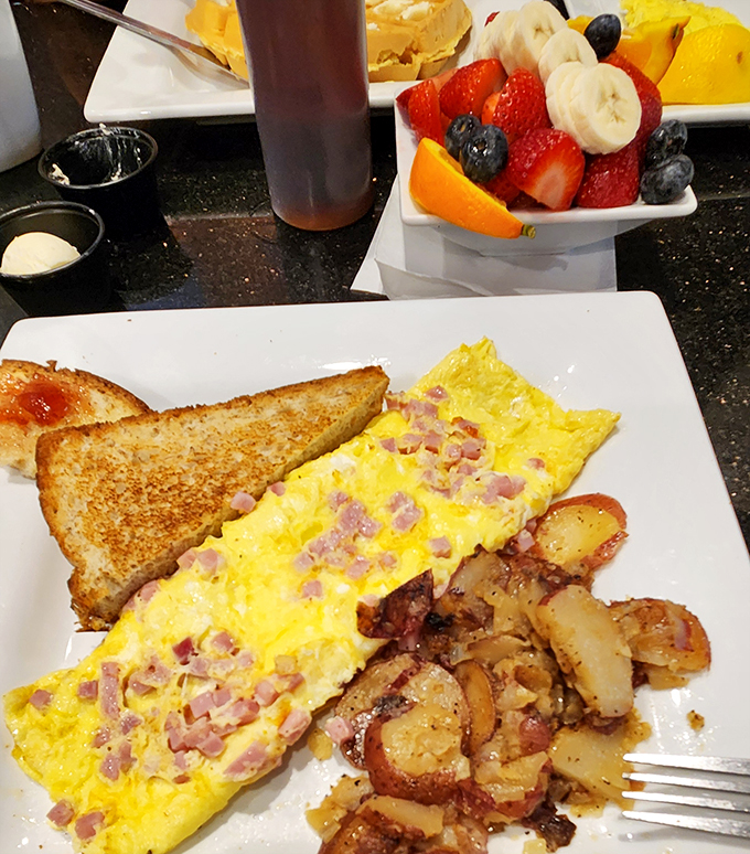 keke's breakfast cafe 6