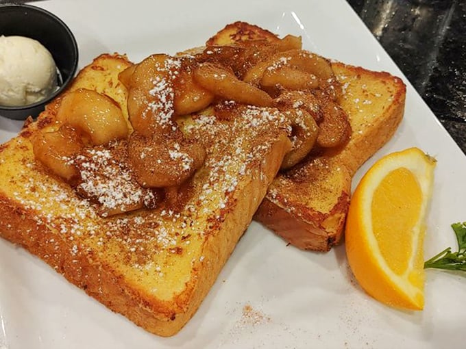 keke's breakfast cafe 8