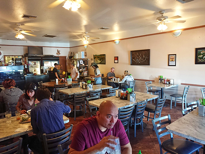 khai hoan restaurant 8