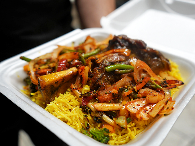 la mama restaurant 6