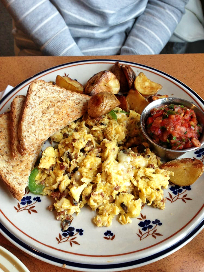 lazy jane’s cafe and bakery 7
