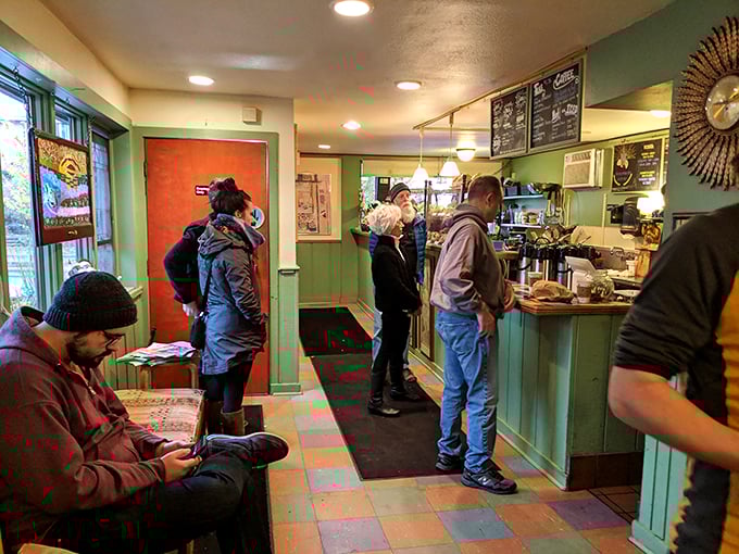 lazy jane&rsquo;s cafe and bakery 9