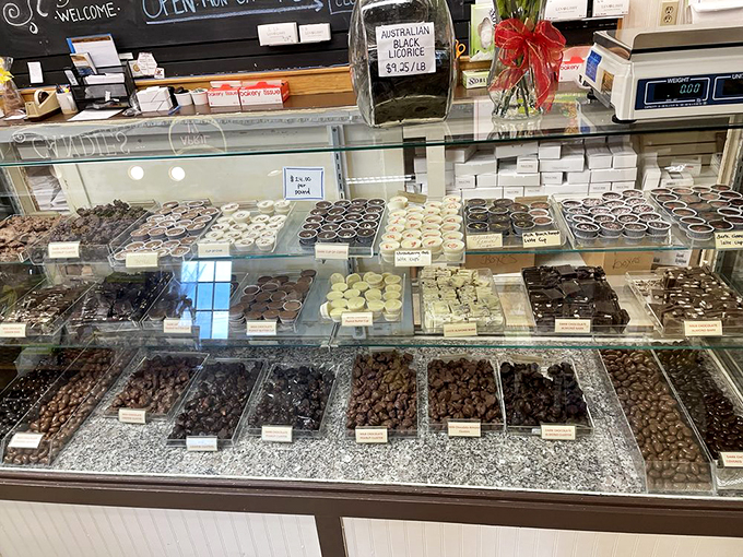 len libby candies home of the life size chocolate moose! 5