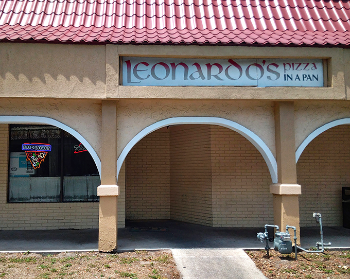 leonardo's pizza of millhopper 1