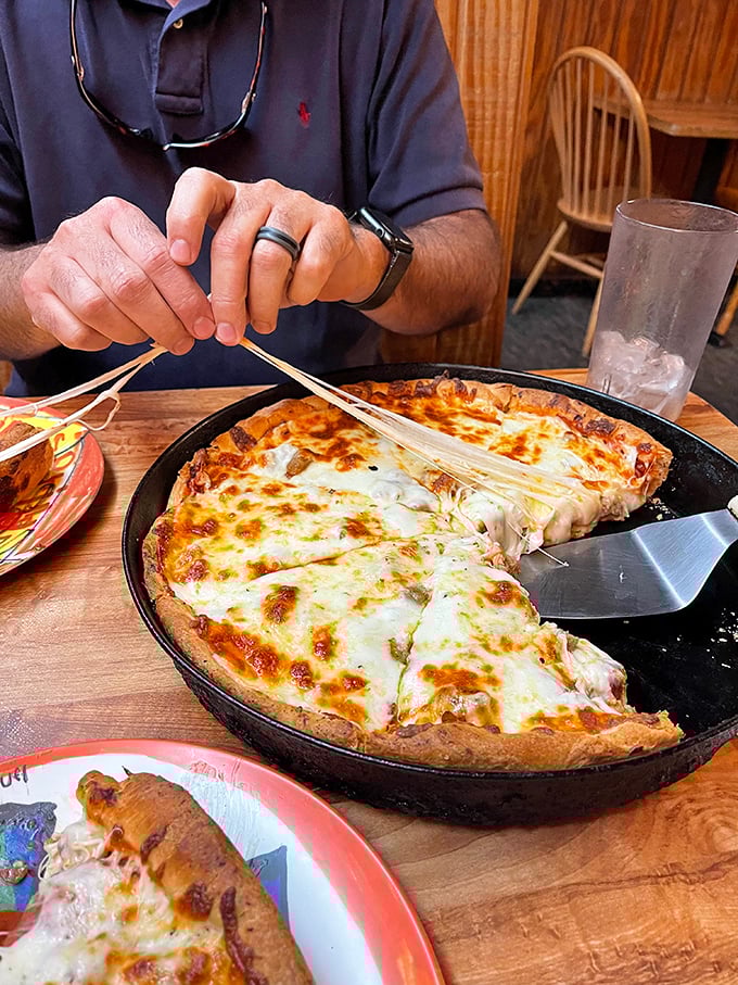 leonardo's pizza of millhopper 7