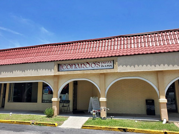 leonardo's pizza of millhopper 8