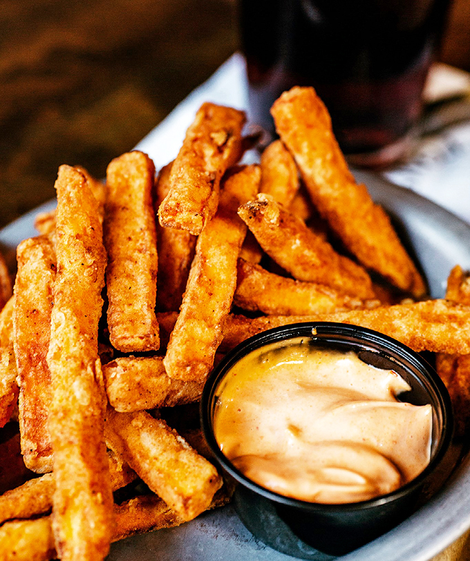 lucy's #7 burger bar 3