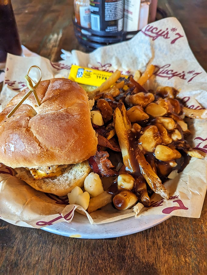 lucy's #7 burger bar 4