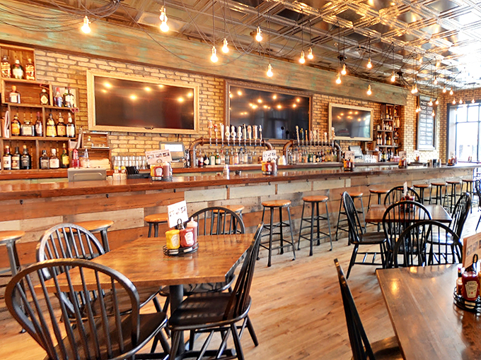 lucy's #7 burger bar 4