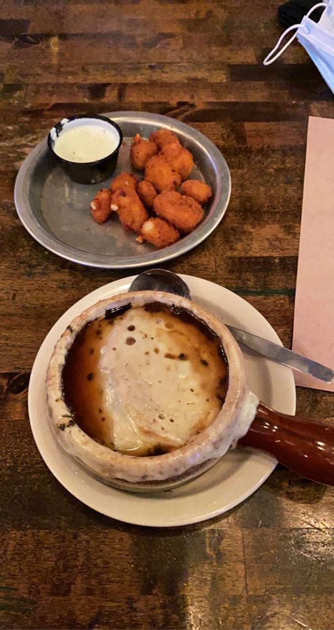 lucy's #7 burger bar 5