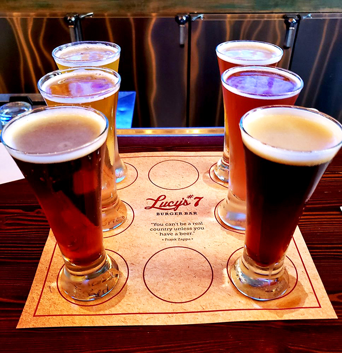 lucy's #7 burger bar 7