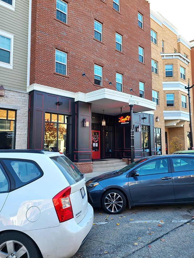 lucy's #7 burger bar 9