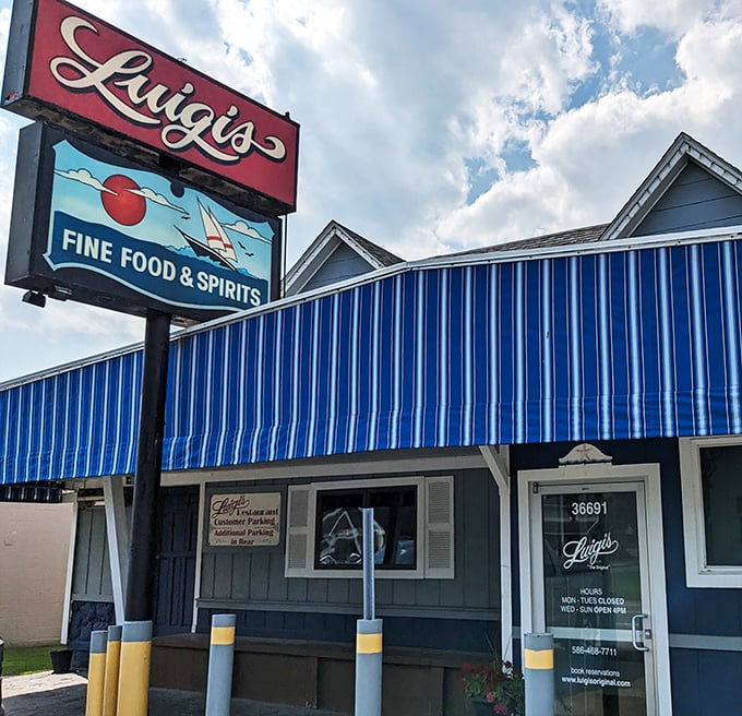 luigi's original restaurant 1