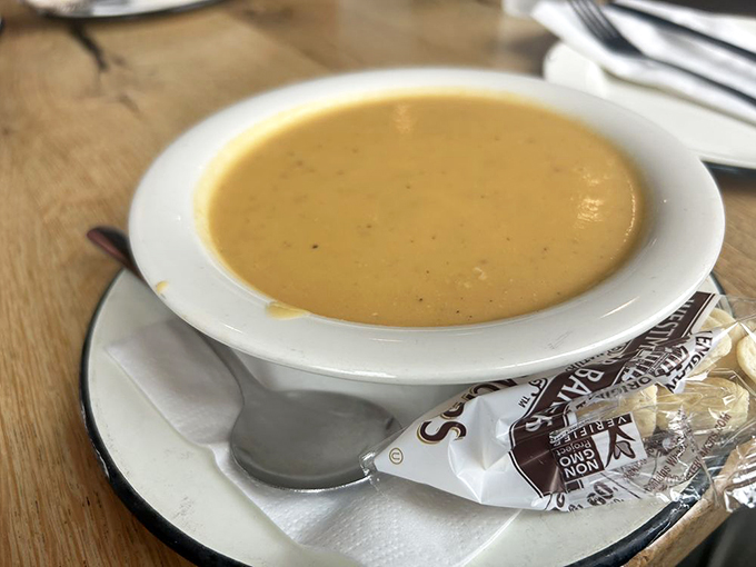 luke's lobster portland pier 8