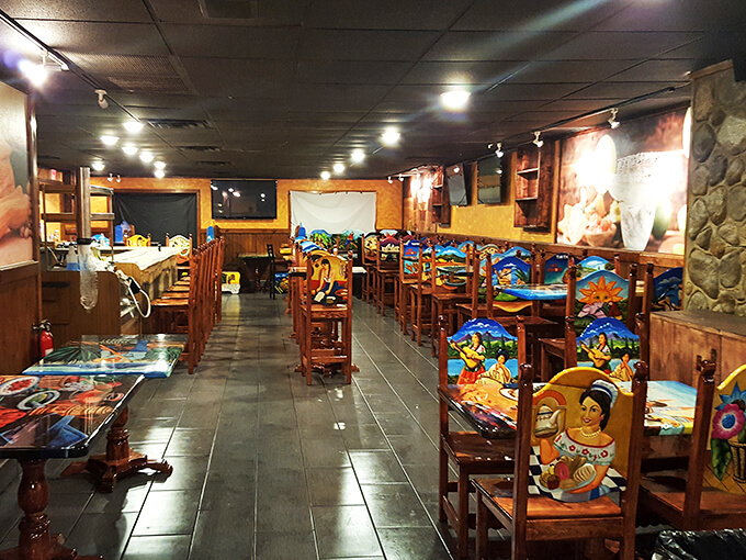 mangos mexican cuisine and tequila bar 7