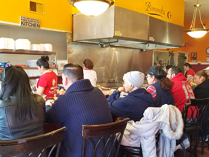 minna&rsquo;s restaurant 7