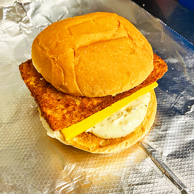 motz&rsquo;s burgers 7