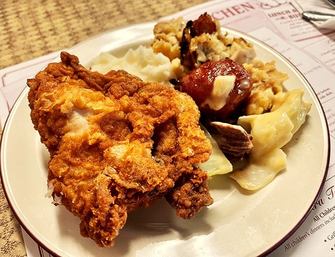 mrs yoders kitchen 3