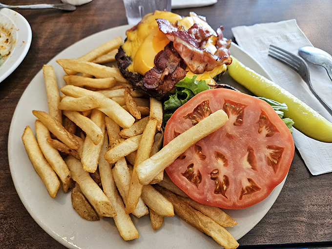 my friends restaurant 4