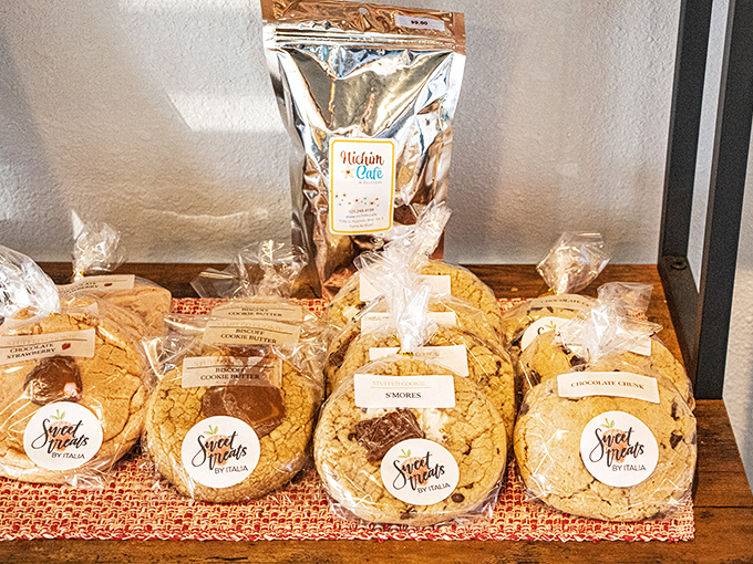 nichim cafe & boutique 3