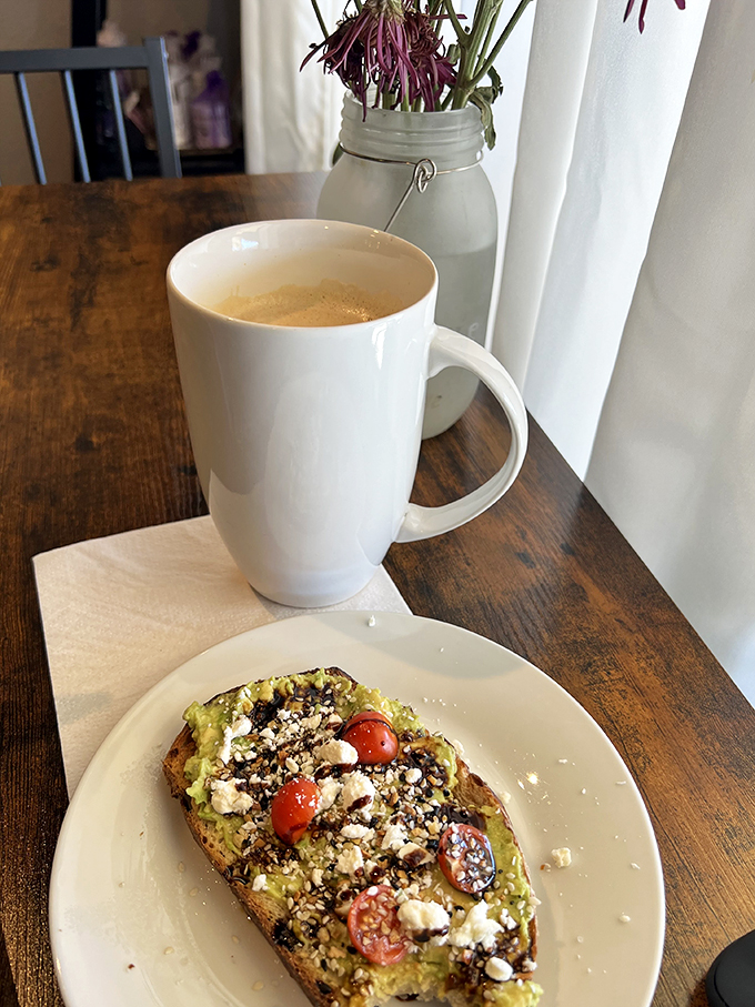 nichim cafe & boutique 5