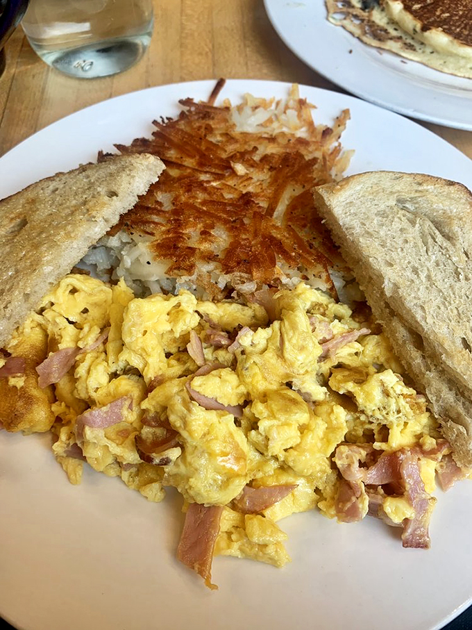 ogden's north street diner 7