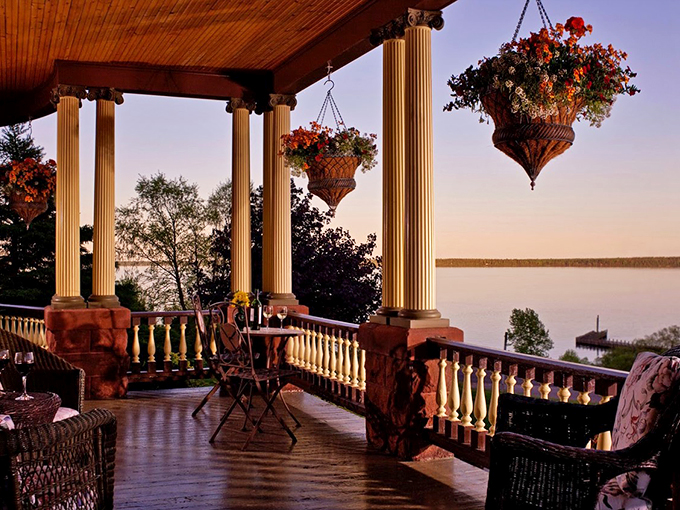 old rittenhouse inn 8