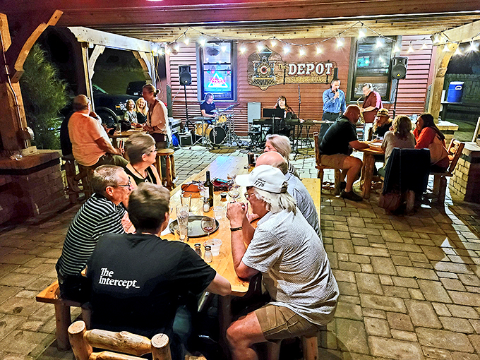 pj campbells at the depot 5
