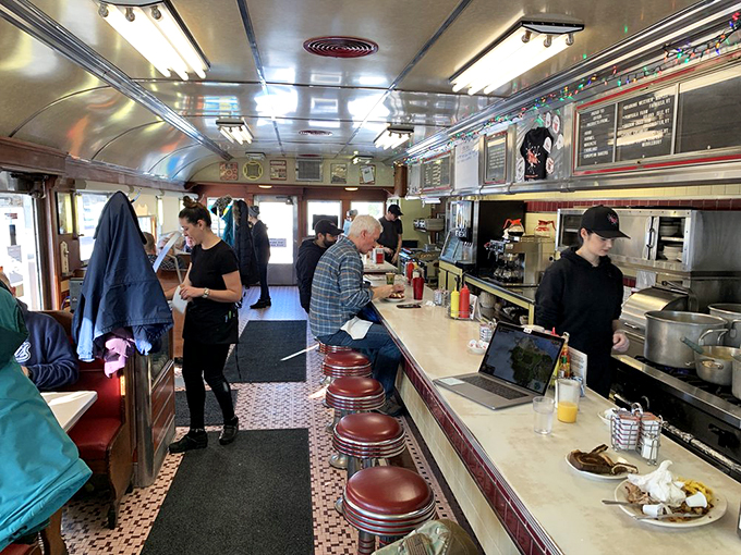 parkway diner 7