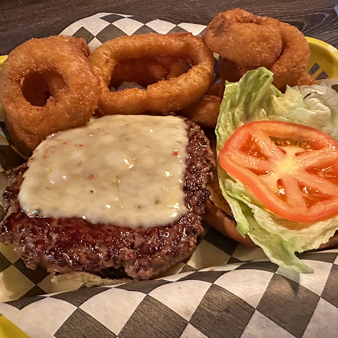 penny's diner & speakeasy 5