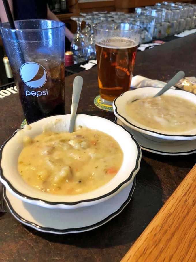 plier&rsquo;s full circle pub 6