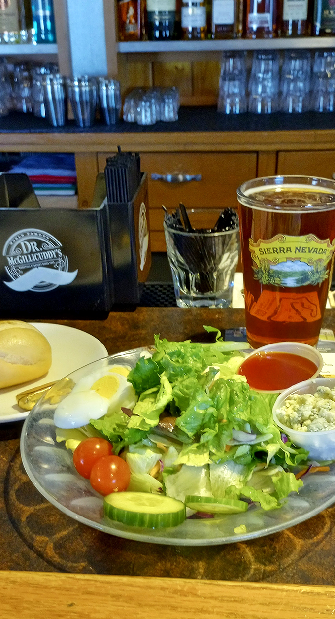 plier&rsquo;s full circle pub 8