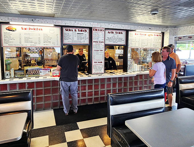 polk a dot drive in 8