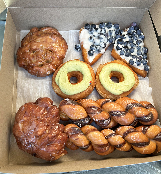 red coach donuts 7
