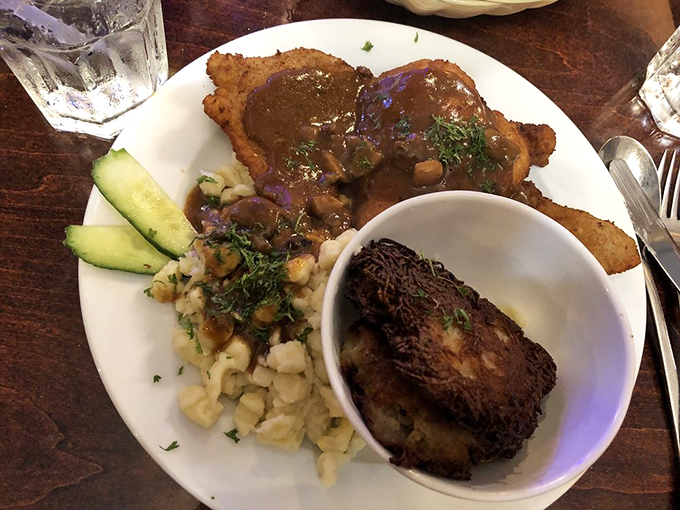 sandra's restaurant 5