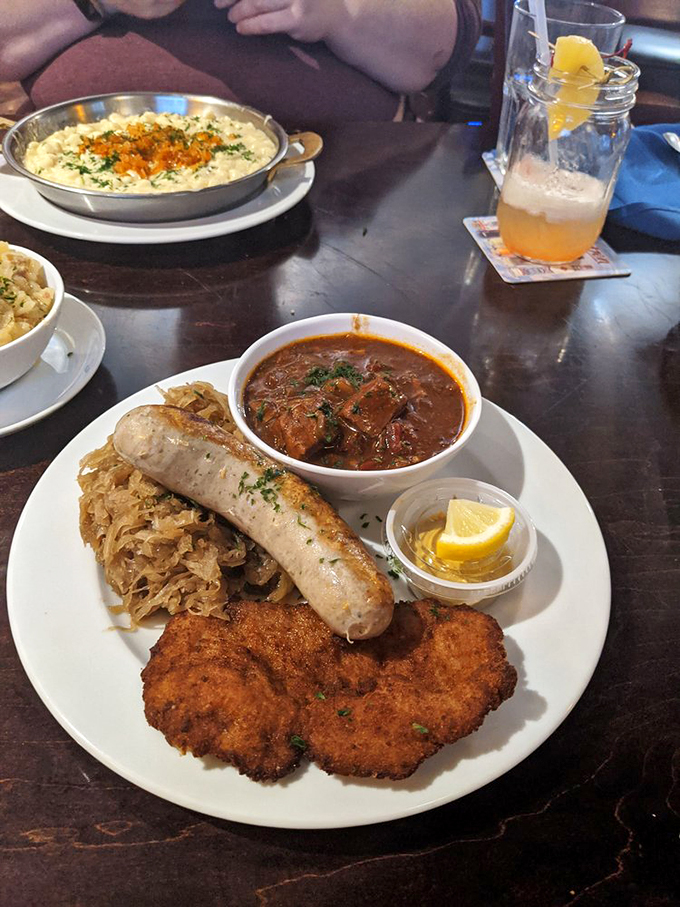 sandra's restaurant 6