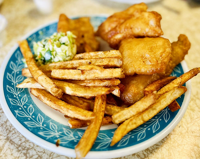 scotty simpson's fish & chips 8