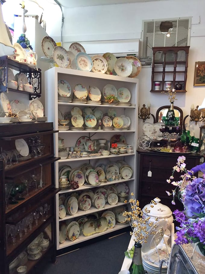 secret treasures antiques & collectibles 5