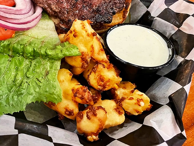 silver dollar bar and restaurant 6