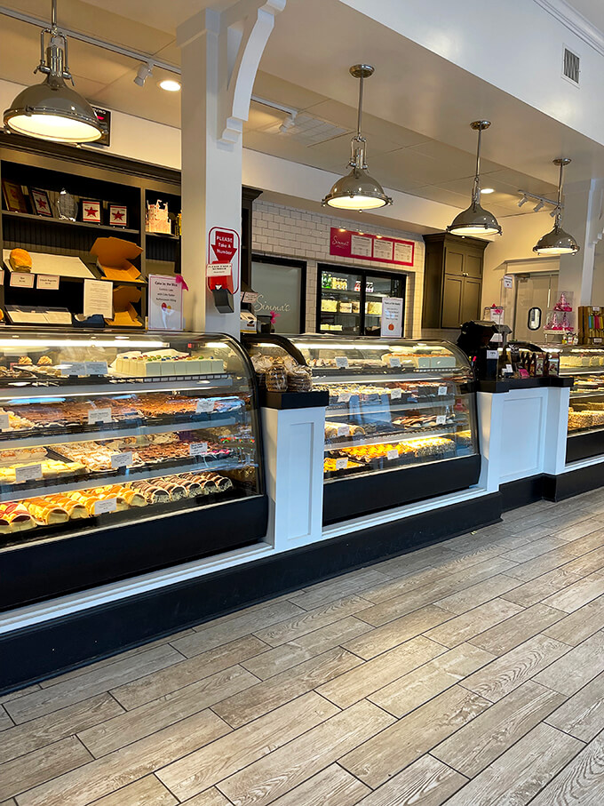 simma's bakery 5