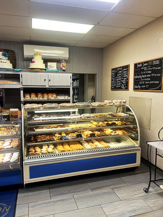 simple simon bakery 3