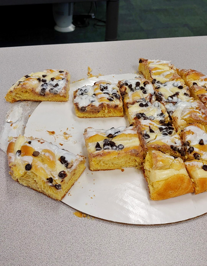 simple simon bakery 4