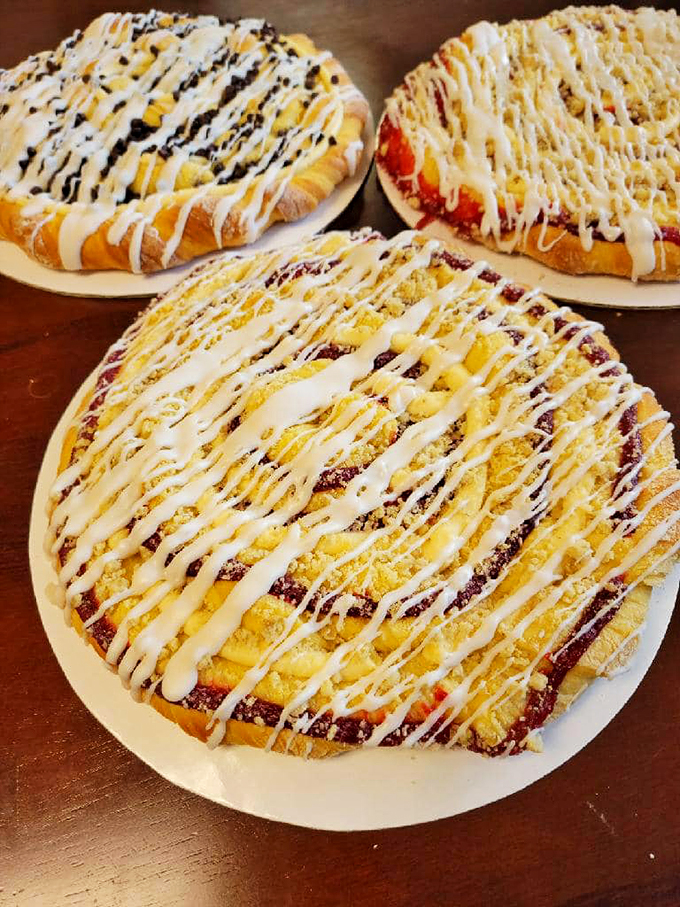 simple simon bakery 6